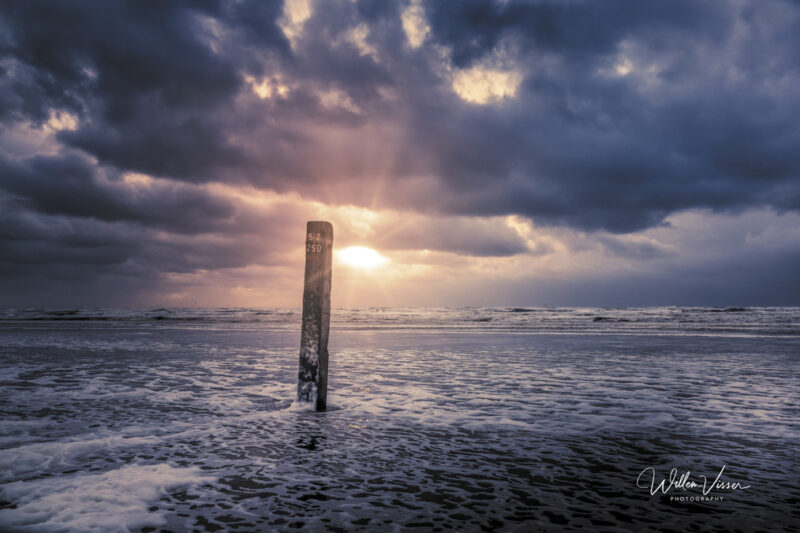 Zonsondergang strand Heemskerk – Willem Visser Fotografie